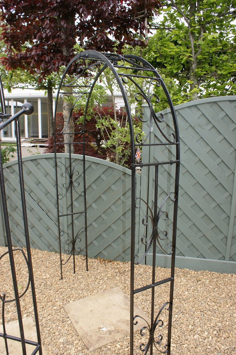 Poppy Forge Buckingham Arch in two finishes- Frankton's