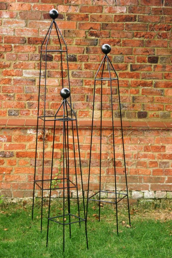 Poppy Forge - Cleo Obelisk - Frankton's