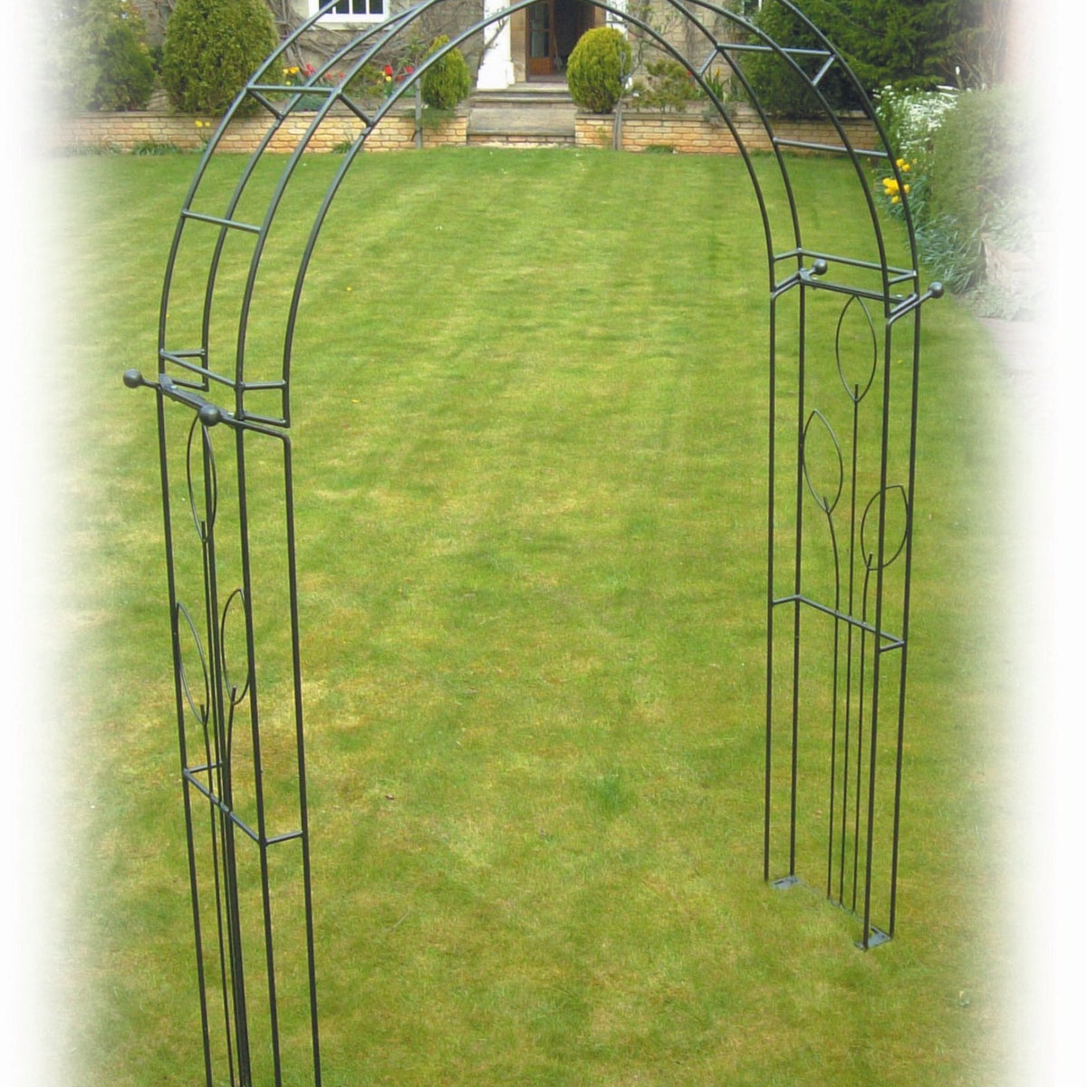 Poppy Forge - Flower Traditional Arch - Frankton's